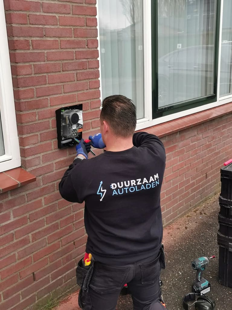 Laadpaal VvE | Offerte aanvragen - Duurzaamautoladen.nl
